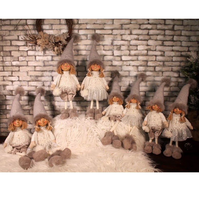 Istuv tüdruk MIA, hall / valge, H37cm